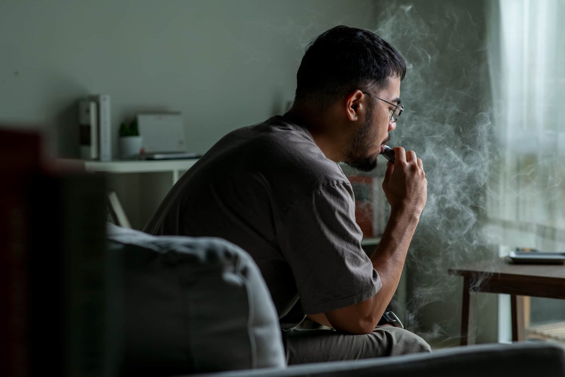 How Smoking and Vaping Damage Teeth, Gums & Oral Health